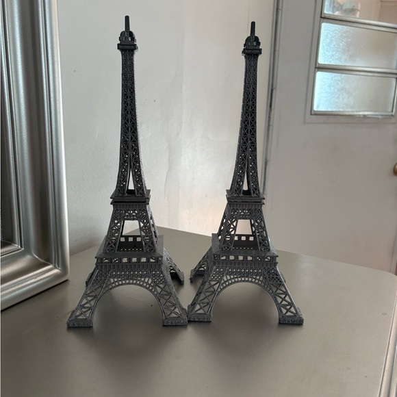 Accents | Elegant Silver Eiffel Tower Bookends | Poshmark